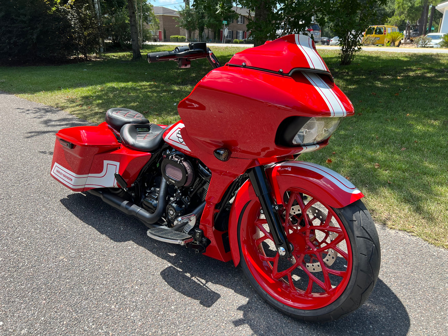 2019 Red Fat Tire Road Glide – Camtech Custom Baggers