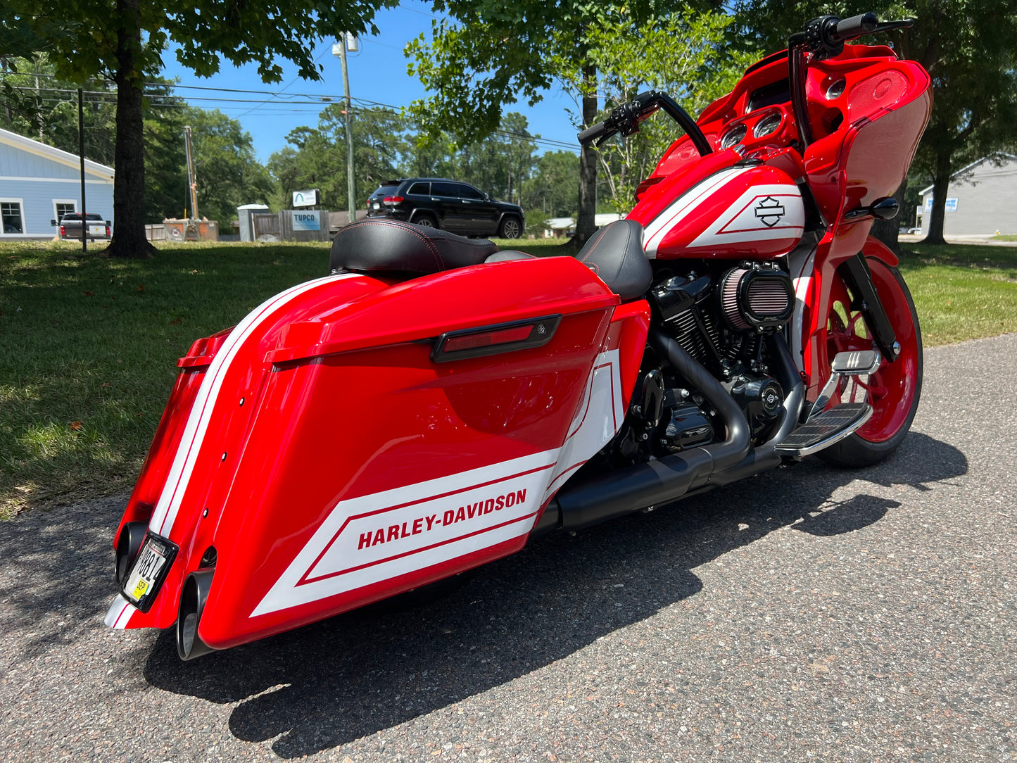 2019 Red Fat Tire Road Glide – Camtech Custom Baggers